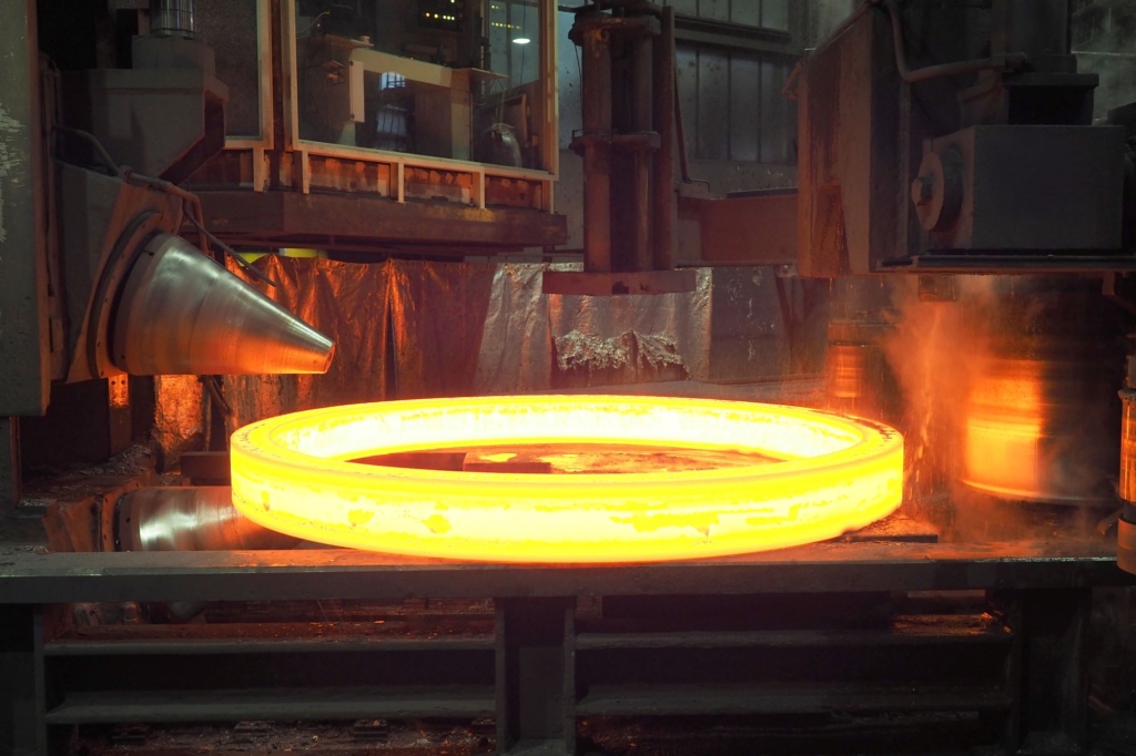 Nahtlos gewalzte Ringe mit den besten Ringwalzen